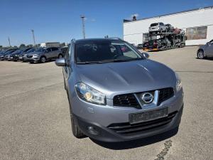 Pelēks Nissan qashqai+2 2012 Marijampole, ar dzinēja tilpumu 2.00 L un nobraukumu 221 tūkst. km par 4400 €, foto 22 vietnē AUTOMOTO.COM.LV
