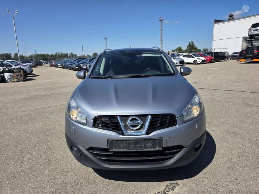 Pelēks Nissan qashqai+2 2012 Marijampole, ar dzinēja tilpumu 2.00 L un nobraukumu 221 tūkst. km par 4400 €, foto 23 vietnē AUTOMOTO.COM.LV
