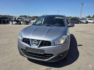 Pelēks Nissan qashqai+2 2012 Marijampole, ar dzinēja tilpumu 2.00 L un nobraukumu 221 tūkst. km par 4400 €, foto 24 vietnē AUTOMOTO.COM.LV