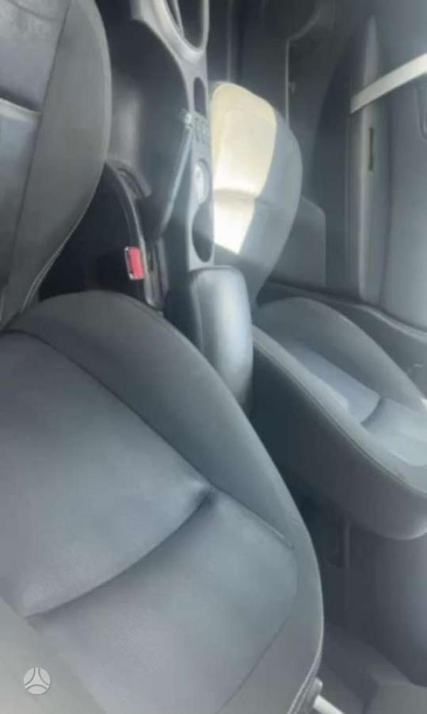 Pelēks Nissan qashqai+2 2012 Tauragė, ar dzinēja tilpumu 1.48 L un nobraukumu 250 tūkst. km par 4950 €, foto 5 vietnē AUTOMOTO.COM.LV