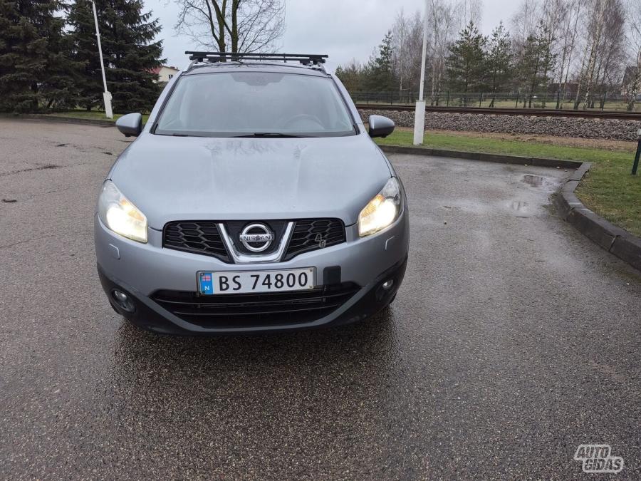 Grey Nissan qashqai+2 2013 in Marijampole, with an engine capacity of 16.00 L and mileage of 221 thousand km for 5100 €, photo 1 on AUTOMOTO.COM.LV