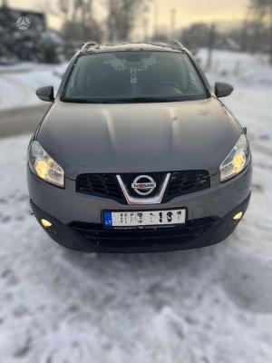 Grey Nissan qashqai+2 2013 in Vilnius, with an engine capacity of 1.46 L and mileage of 276 thousand km for 5900 €, photo 3 on AUTOMOTO.COM.LV