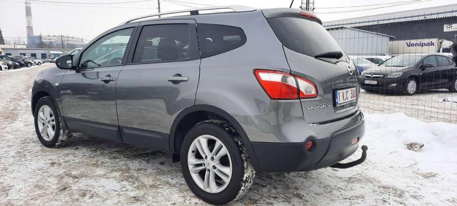 Grey Nissan qashqai+2 2013 in Kaunas, with an engine capacity of 1.60 L and mileage of 215 thousand km for 6250 €, photo 8 on AUTOMOTO.COM.LV