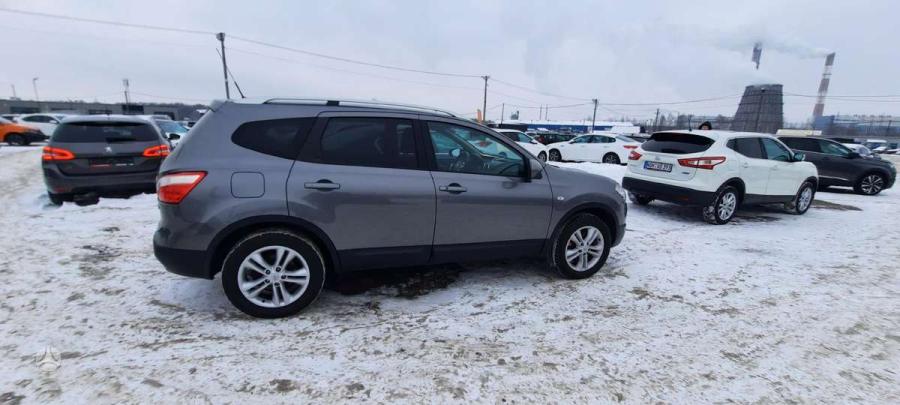 Grey Nissan qashqai+2 2013 in Kaunas, with an engine capacity of 1.60 L and mileage of 215 thousand km for 6250 €, photo 40 on AUTOMOTO.COM.LV