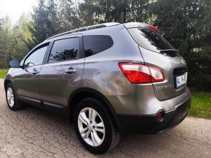 Pelēks Nissan qashqai+2 2014 Mažeikiai, ar dzinēja tilpumu 1.60 L un nobraukumu 230 tūkst. km par 6500 €, foto 5 vietnē AUTOMOTO.COM.LV