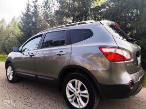Pelēks Nissan qashqai+2 2014 Mažeikiai, ar dzinēja tilpumu 1.60 L un nobraukumu 230 tūkst. km par 6500 €, foto 9 vietnē AUTOMOTO.COM.LV