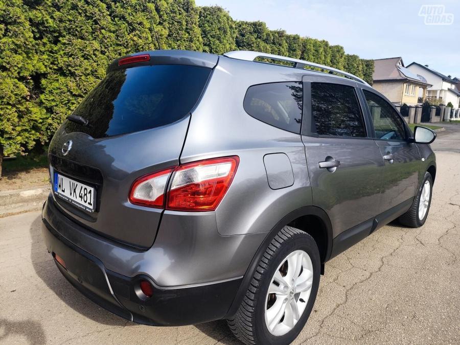 Pelēks Nissan qashqai+2 2014 Mažeikiai, ar dzinēja tilpumu 1.60 L un nobraukumu 230 tūkst. km par 6500 €, foto 14 vietnē AUTOMOTO.COM.LV