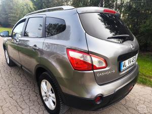 Pelēks Nissan qashqai+2 2014 Mažeikiai, ar dzinēja tilpumu 1.60 L un nobraukumu 230 tūkst. km par 6500 €, foto 15 vietnē AUTOMOTO.COM.LV