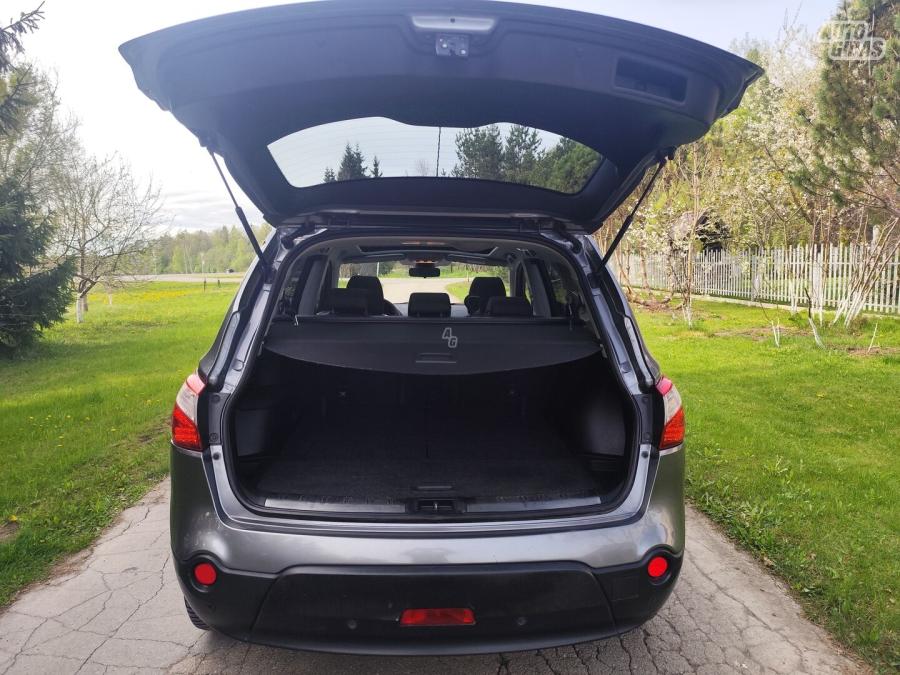 Pelēks Nissan qashqai+2 2014 Mažeikiai, ar dzinēja tilpumu 1.60 L un nobraukumu 230 tūkst. km par 6500 €, foto 18 vietnē AUTOMOTO.COM.LV