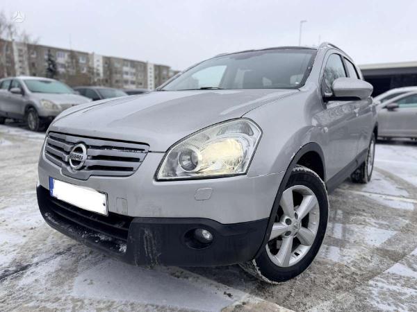 Grey Nissan qashqai+2 2009 in Vilnius, with an engine capacity of 2.00 L and mileage of 255 thousand km for 2990 €, photo 1 on AUTOMOTO.COM.LV