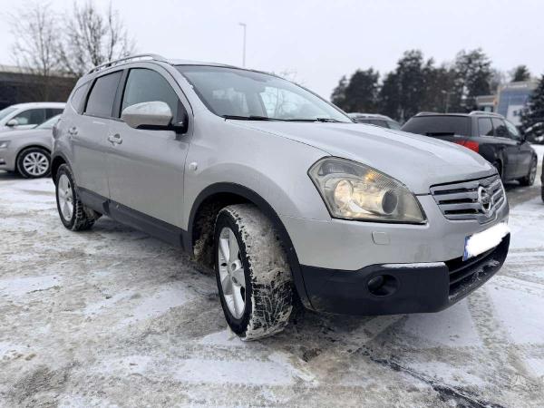 Grey Nissan qashqai+2 2009 in Vilnius, with an engine capacity of 2.00 L and mileage of 255 thousand km for 2990 €, photo 2 on AUTOMOTO.COM.LV