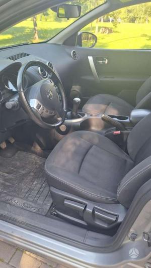 Pelēks Nissan qashqai+2 2012 Panevēža, ar dzinēja tilpumu 1.60 L un nobraukumu 254 tūkst. km par 4950 €, foto 6 vietnē AUTOMOTO.COM.LV