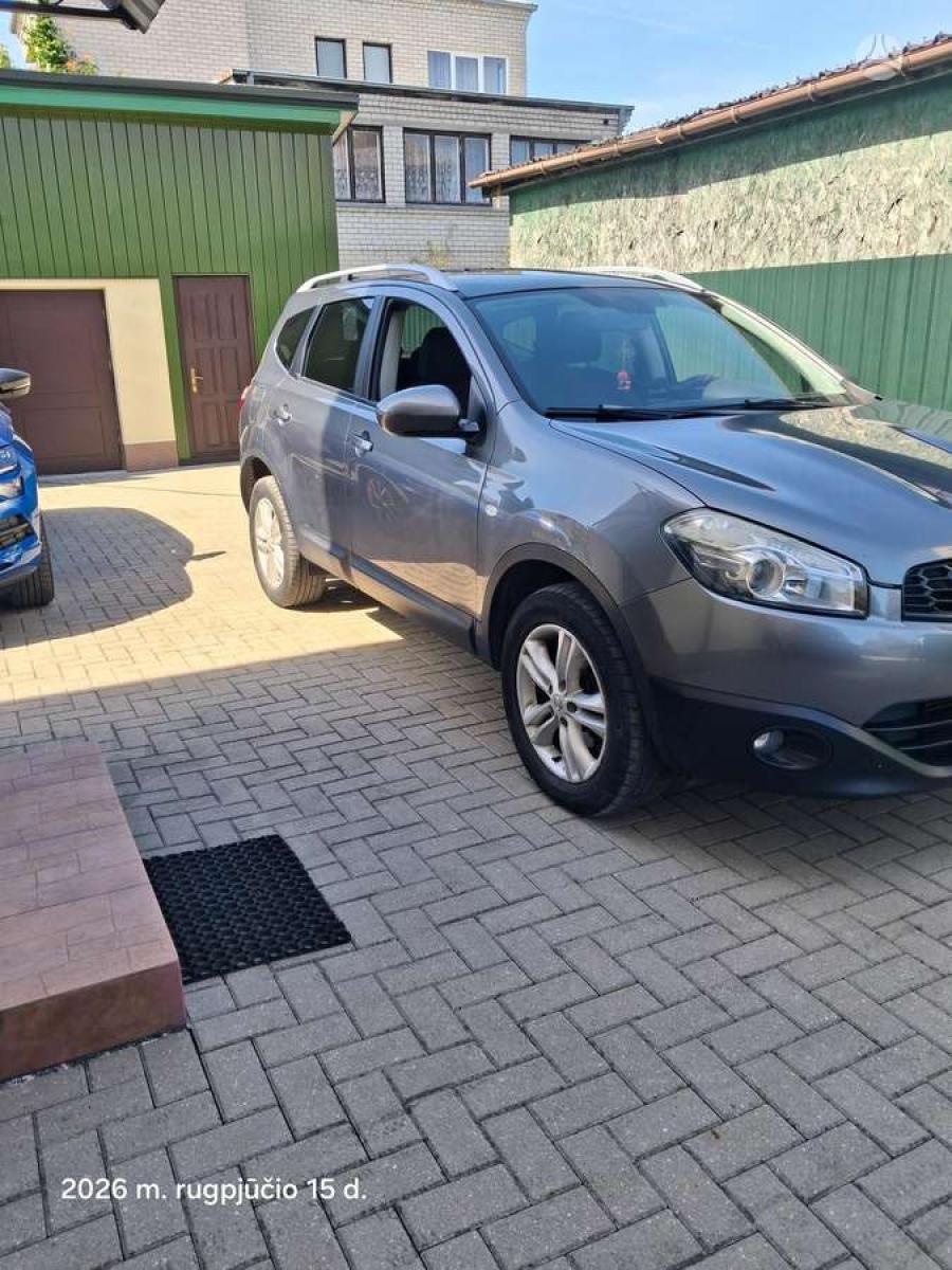 Pelēks Nissan qashqai+2 2012 Kauņa, ar dzinēja tilpumu 1.46 L un nobraukumu 268 tūkst. km par 5500 €, foto 5 vietnē AUTOMOTO.COM.LV