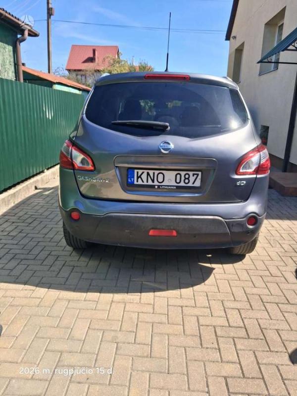 Pelēks Nissan qashqai+2 2012 Kauņa, ar dzinēja tilpumu 1.46 L un nobraukumu 268 tūkst. km par 5500 €, foto 6 vietnē AUTOMOTO.COM.LV