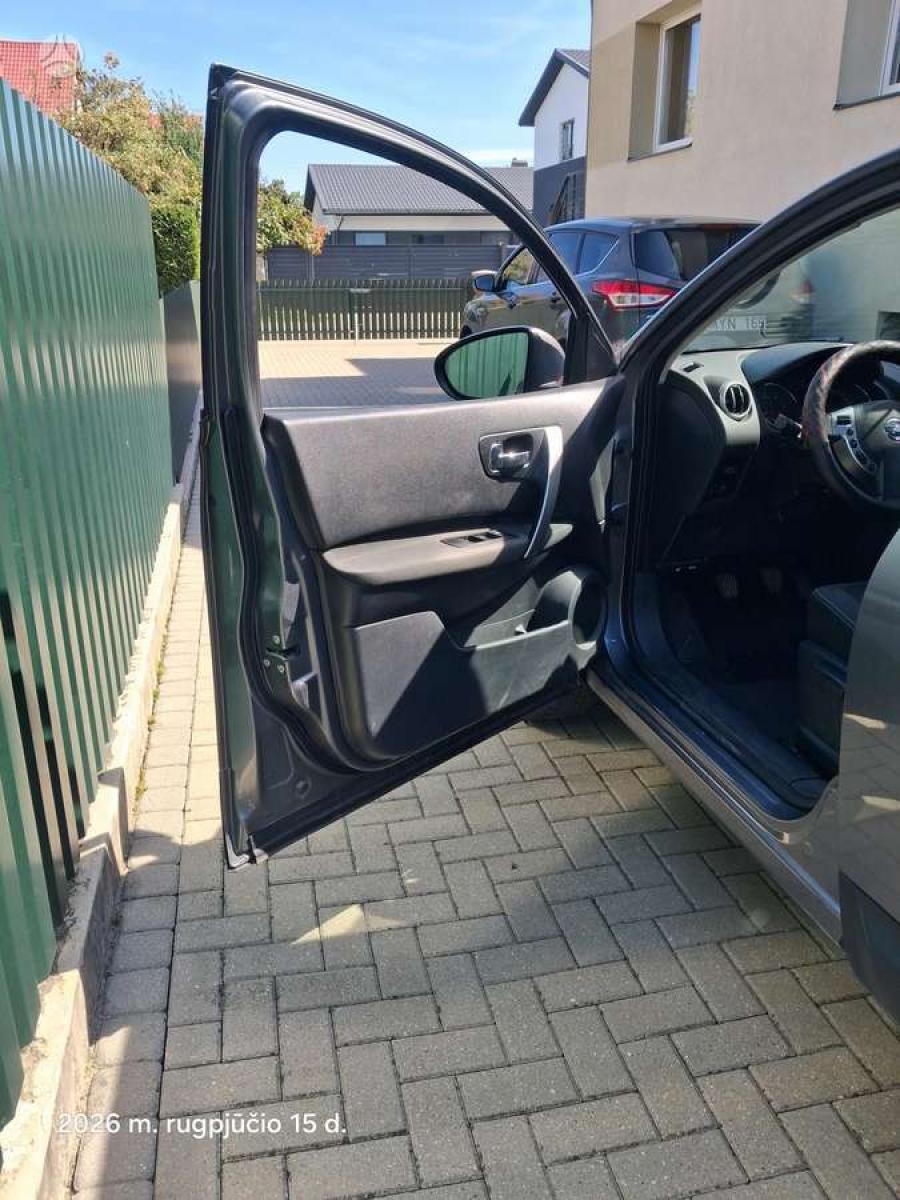 Pelēks Nissan qashqai+2 2012 Kauņa, ar dzinēja tilpumu 1.46 L un nobraukumu 268 tūkst. km par 5500 €, foto 10 vietnē AUTOMOTO.COM.LV