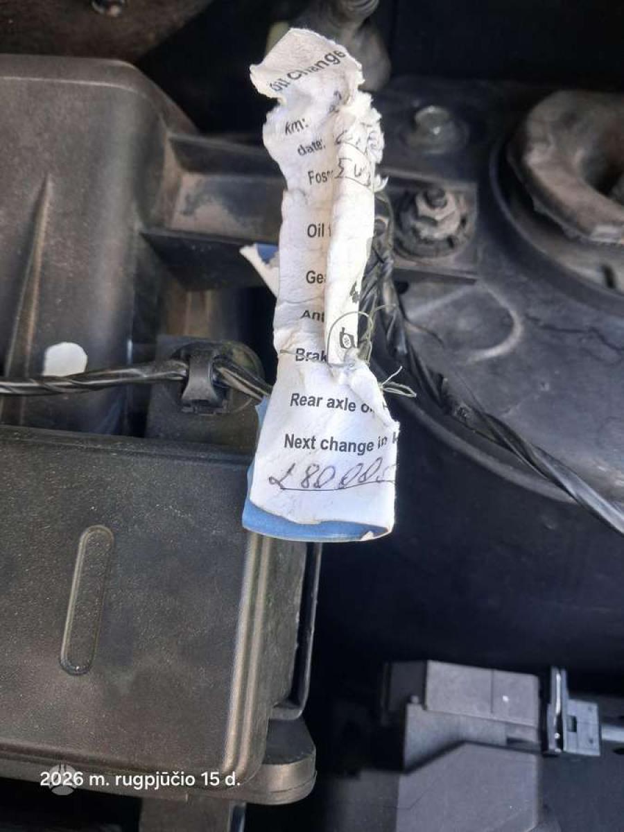 Pelēks Nissan qashqai+2 2012 Kauņa, ar dzinēja tilpumu 1.46 L un nobraukumu 268 tūkst. km par 5500 €, foto 24 vietnē AUTOMOTO.COM.LV