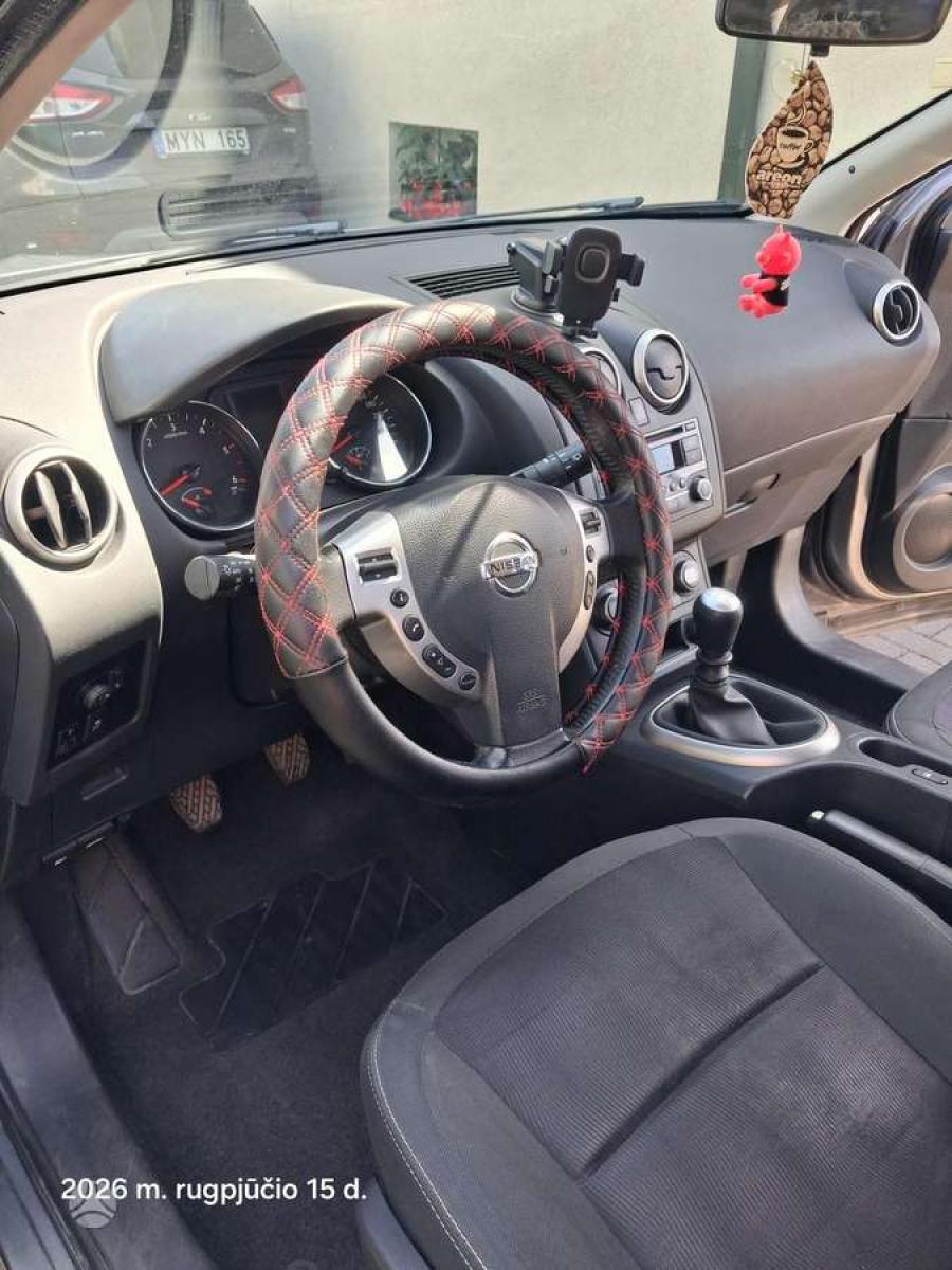Pelēks Nissan qashqai+2 2012 Kauņa, ar dzinēja tilpumu 1.46 L un nobraukumu 268 tūkst. km par 5500 €, foto 27 vietnē AUTOMOTO.COM.LV