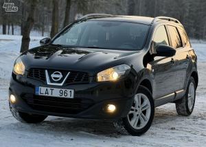 Nissan qashqai+2 2011 in Radviliskis, with an engine capacity of 1.50 L and mileage of 300 thousand km for 4900 €, photo 4 on AUTOMOTO.COM.LV
