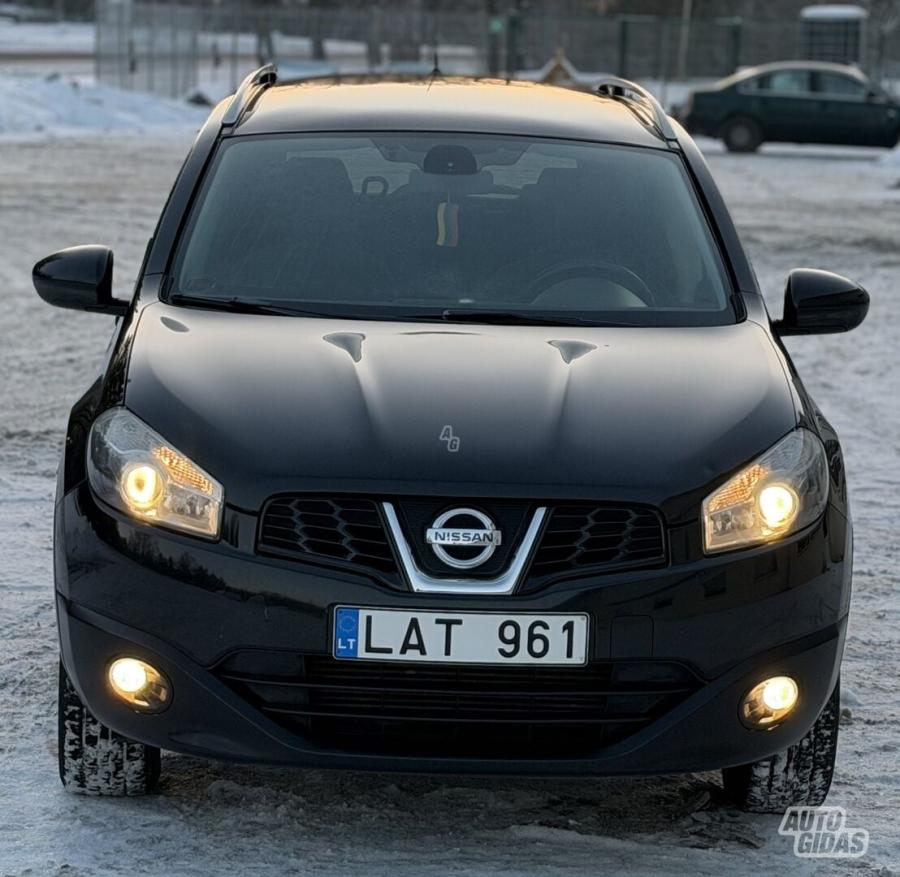 Nissan qashqai+2 2011 in Radviliskis, with an engine capacity of 1.50 L and mileage of 300 thousand km for 4900 €, photo 7 on AUTOMOTO.COM.LV