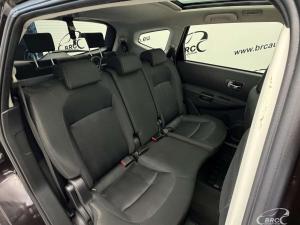 Sarkans Nissan qashqai+2 2011 Viļņa, ar dzinēja tilpumu 2.00 L un nobraukumu 179 tūkst. km par 5299 €, foto 14 vietnē AUTOMOTO.COM.LV