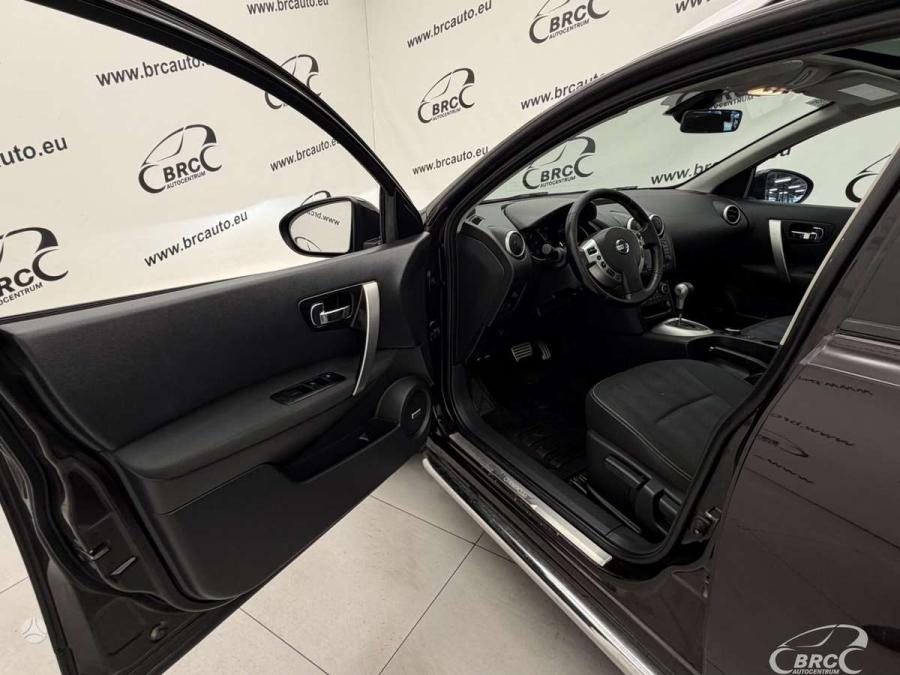 Sarkans Nissan qashqai+2 2011 Viļņa, ar dzinēja tilpumu 2.00 L un nobraukumu 179 tūkst. km par 5299 €, foto 21 vietnē AUTOMOTO.COM.LV