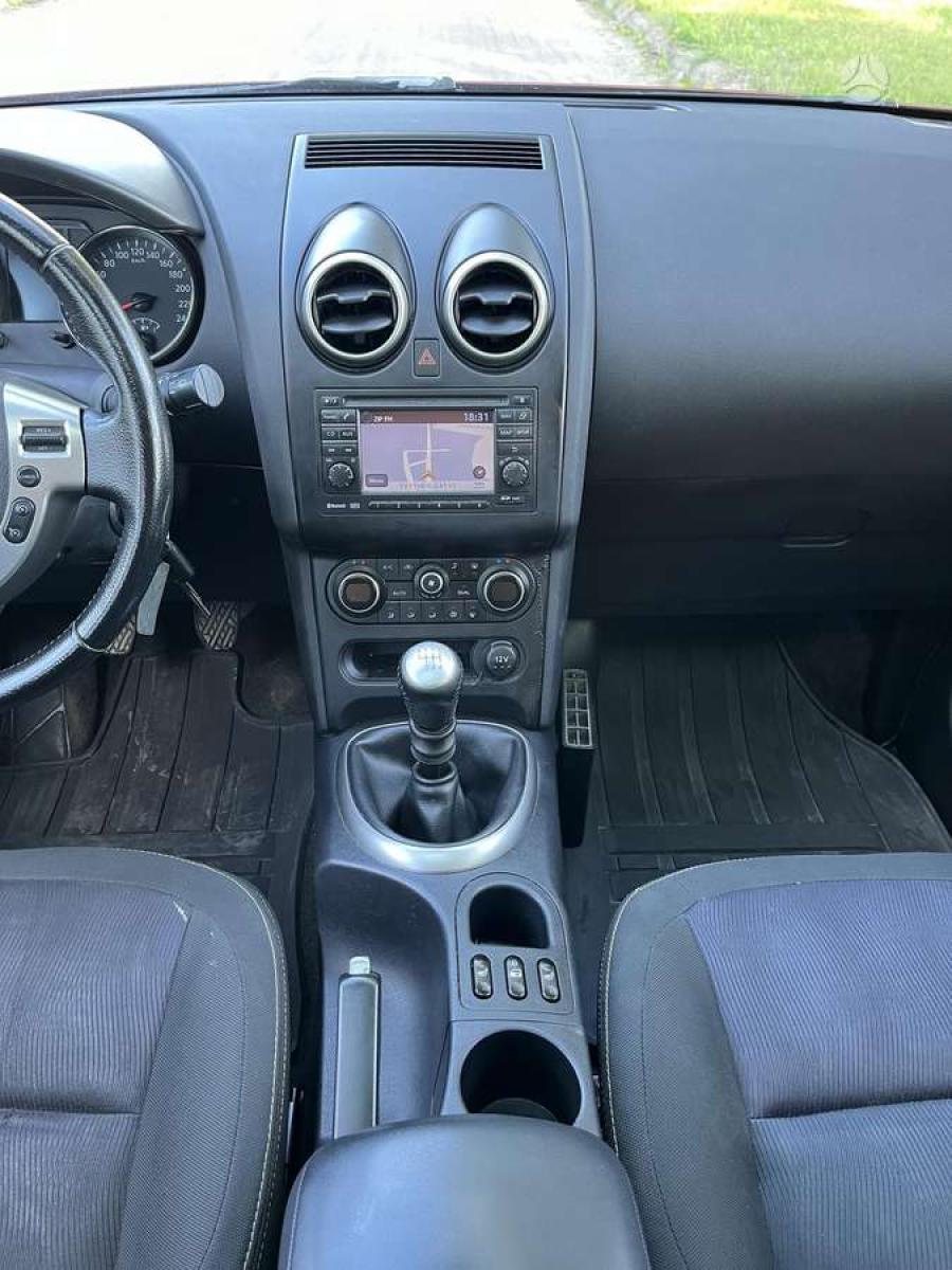 Sarkans Nissan qashqai+2 2012 Tauragė, ar dzinēja tilpumu 1.60 L un nobraukumu 300 tūkst. km par 3900 €, foto 14 vietnē AUTOMOTO.COM.LV