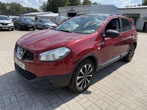 Красный Ниссан Кашкай 2 2013 в Каунас, объемом двигателя 1.60 л и пробегом 220 тыс. км за 3800 €, фото  на AUTOMOTO.COM.LV