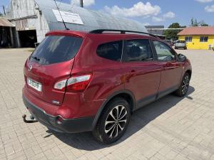 Sarkans Nissan qashqai+2 2013 Kauņa, ar dzinēja tilpumu 1.60 L un nobraukumu 220 tūkst. km par 3800 €, foto 4 vietnē AUTOMOTO.COM.LV
