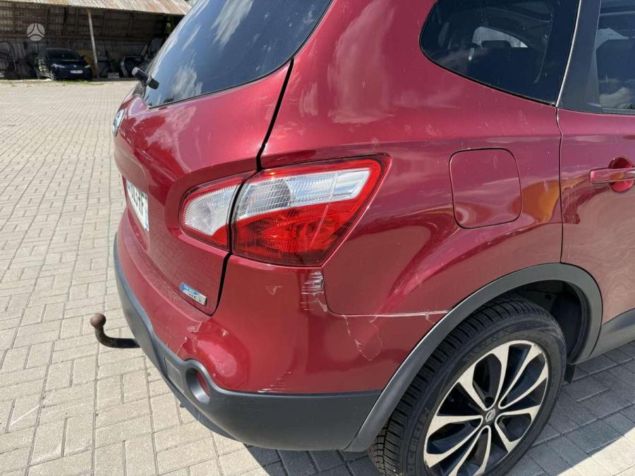Sarkans Nissan qashqai+2 2013 Kauņa, ar dzinēja tilpumu 1.60 L un nobraukumu 220 tūkst. km par 3800 €, foto 7 vietnē AUTOMOTO.COM.LV