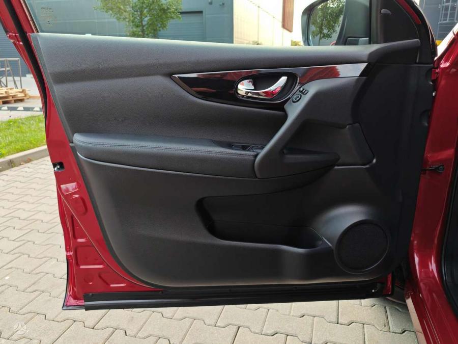 Sarkans Nissan qashqai+2 2016 Klaipėda, ar dzinēja tilpumu 1.60 L un nobraukumu 174 tūkst. km par 8500 €, foto 23 vietnē AUTOMOTO.COM.LV