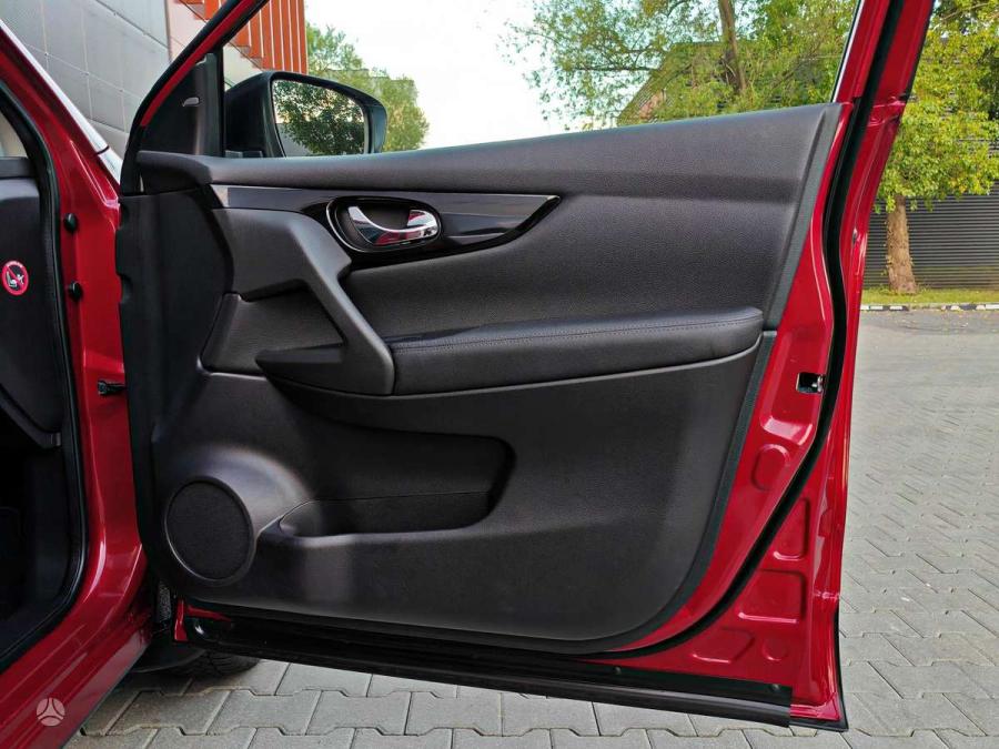 Sarkans Nissan qashqai+2 2016 Klaipėda, ar dzinēja tilpumu 1.60 L un nobraukumu 174 tūkst. km par 8500 €, foto 32 vietnē AUTOMOTO.COM.LV