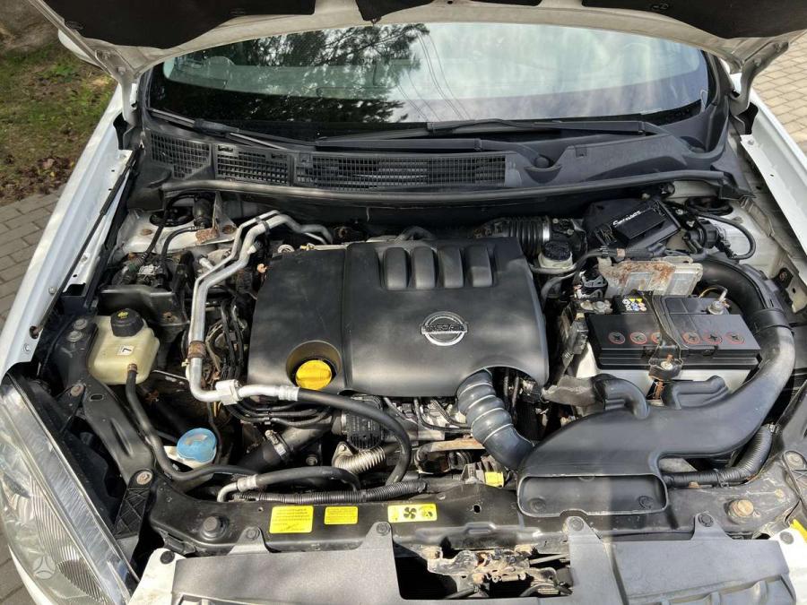 White Nissan qashqai+2 2009 in Vilnius, with an engine capacity of 2.00 L and mileage of 250 thousand km for 3499 €, photo 27 on AUTOMOTO.COM.LV
