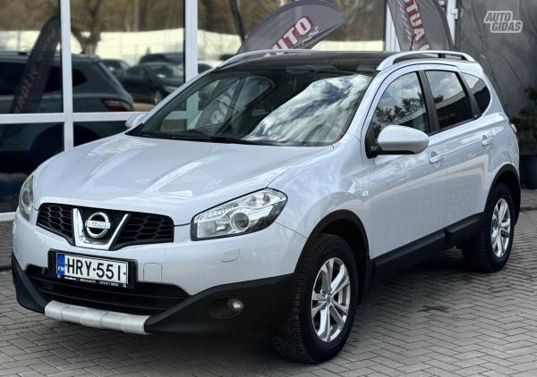 White Nissan qashqai+2 2010 in Radviliskis, with an engine capacity of 1.60 L and mileage of 295 thousand km for 5650 €, photo 5 on AUTOMOTO.COM.LV