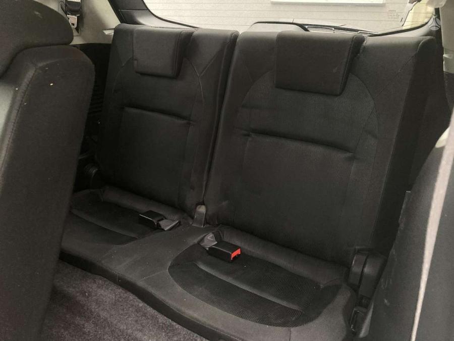 White Nissan qashqai+2 2010 in Marijampole, with an engine capacity of 1.46 L and mileage of 247 thousand km for 4150 €, photo 22 on AUTOMOTO.COM.LV
