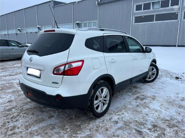 Balts Nissan qashqai+2 2011 Tauragė, ar dzinēja tilpumu 1.46 L un nobraukumu 290 tūkst. km par 4900 €, foto 4 vietnē AUTOMOTO.COM.LV