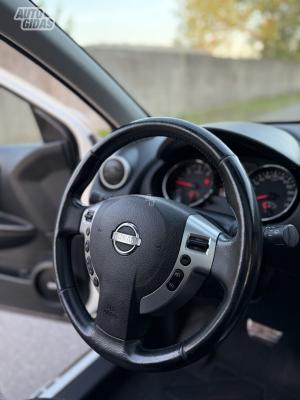 White Nissan qashqai+2 2011 in Vilnius, with an engine capacity of 2.00 L and mileage of 233 thousand km for 4999 €, photo 21 on AUTOMOTO.COM.LV