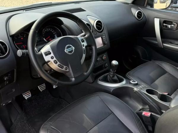 Balts Nissan qashqai+2 2011 Jelgava, ar dzinēja tilpumu 2.00 L un nobraukumu 273 tūkst. km par 5750 €, foto 7 vietnē AUTOMOTO.COM.LV