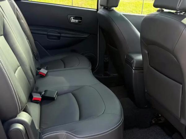 Balts Nissan qashqai+2 2011 Jelgava, ar dzinēja tilpumu 2.00 L un nobraukumu 273 tūkst. km par 5750 €, foto 10 vietnē AUTOMOTO.COM.LV
