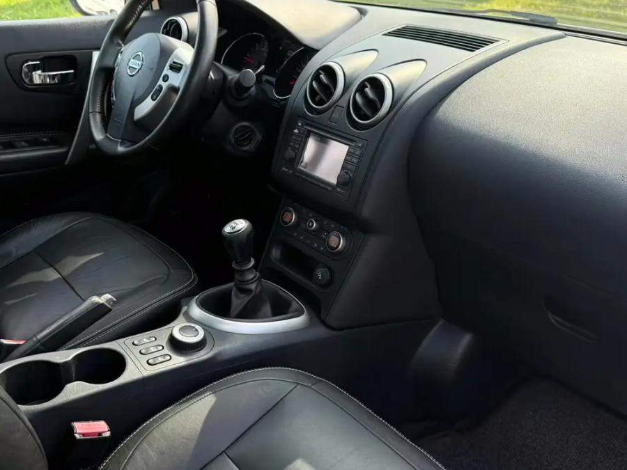 Balts Nissan qashqai+2 2011 Jelgava, ar dzinēja tilpumu 2.00 L un nobraukumu 273 tūkst. km par 5750 €, foto 15 vietnē AUTOMOTO.COM.LV