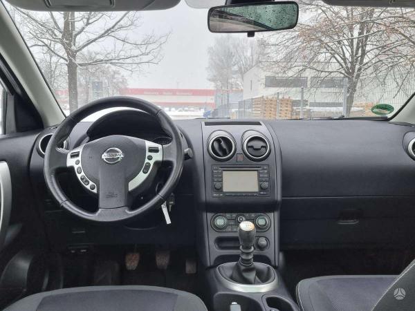 Balts Nissan qashqai+2 2012 Kauņa, ar dzinēja tilpumu 1.60 L un nobraukumu 232 tūkst. km par 5600 €, foto 7 vietnē AUTOMOTO.COM.LV