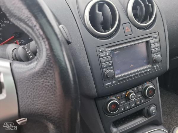 Белый Ниссан Кашкай 2 2012 в Пренай, объемом двигателя 2.00 л и пробегом 190 тыс. км за 4600 €, фото 10 на AUTOMOTO.COM.LV