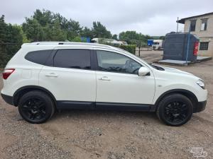 Balts Nissan qashqai+2 2012 Prienai, ar dzinēja tilpumu 2.00 L un nobraukumu 190 tūkst. km par 4600 €, foto 24 vietnē AUTOMOTO.COM.LV