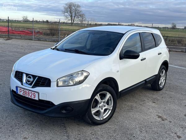 White Nissan qashqai+2 2013 in Marijampole, with an engine capacity of 1.50 L and mileage of 225 thousand km for 5250 €, photo 1 on AUTOMOTO.COM.LV