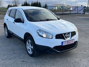 White Nissan qashqai+2 2013 in Marijampole, with an engine capacity of 1.50 L and mileage of 225 thousand km for 5250 €, photo 2 on AUTOMOTO.COM.LV
