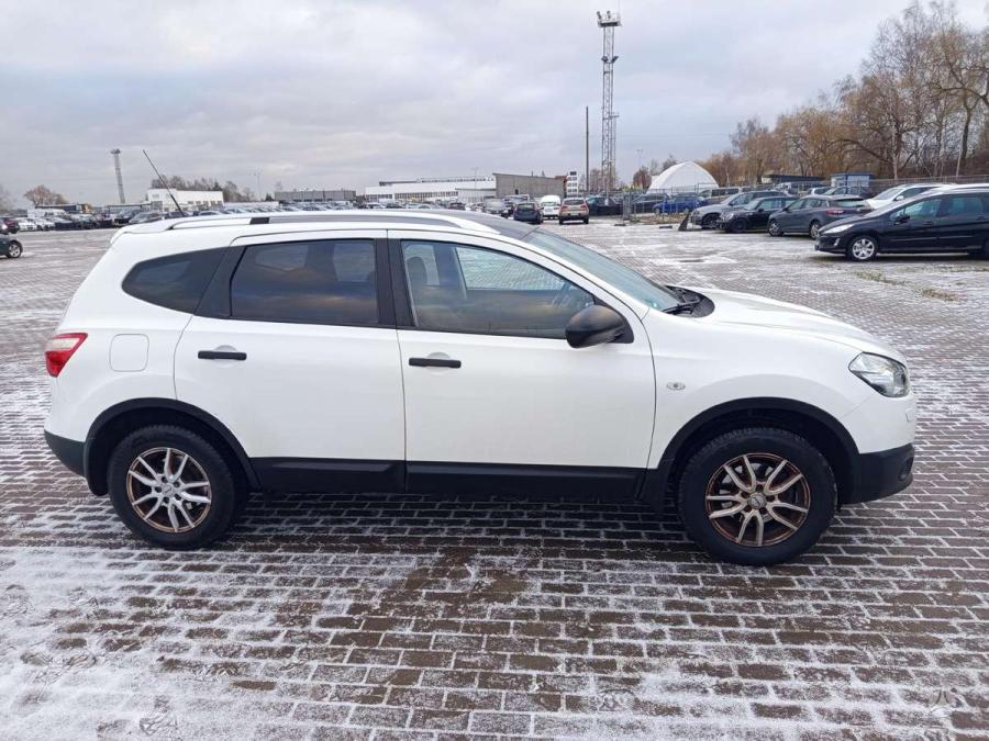 Balts Nissan qashqai+2 2013 Marijampole, ar dzinēja tilpumu 1.46 L un nobraukumu 135 tūkst. km par 5400 €, foto 2 vietnē AUTOMOTO.COM.LV