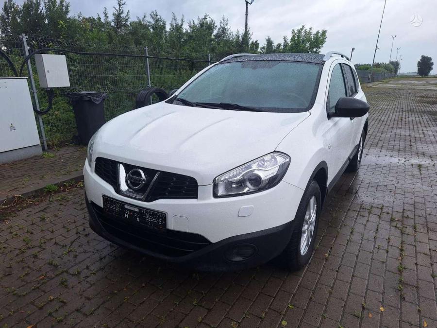Balts Nissan qashqai+2 2013 Marijampole, ar dzinēja tilpumu 1.46 L un nobraukumu 135 tūkst. km par 6500 €, foto 4 vietnē AUTOMOTO.COM.LV