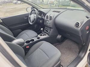 Balts Nissan qashqai+2 2013 Marijampole, ar dzinēja tilpumu 1.46 L un nobraukumu 135 tūkst. km par 6500 €, foto 14 vietnē AUTOMOTO.COM.LV