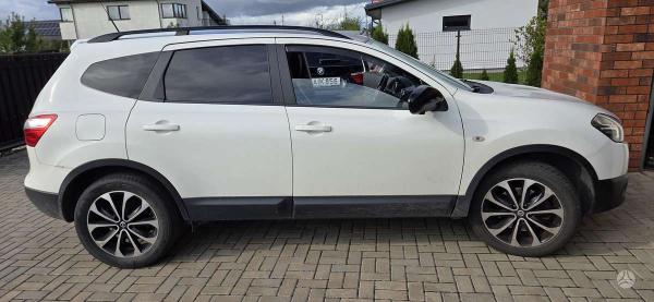 Balts Nissan qashqai+2 2014 Marijampole, ar dzinēja tilpumu 1.60 L un nobraukumu 254 tūkst. km par 5999 €, foto 6 vietnē AUTOMOTO.COM.LV