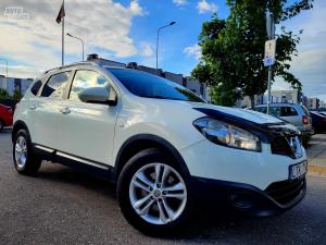 White Nissan qashqai+2 2010 in Vilnius, with an engine capacity of 2.00 L and mileage of 296 thousand km for 3250 €, photo 4 on AUTOMOTO.COM.LV