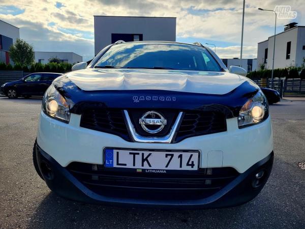 Balts Nissan qashqai+2 2010 Viļņa, ar dzinēja tilpumu 2.00 L un nobraukumu 296 tūkst. km par 3250 €, foto 6 vietnē AUTOMOTO.COM.LV